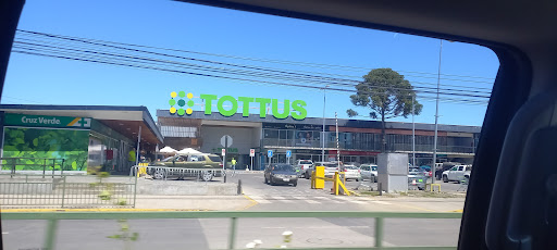 Tottus - Los Angeles